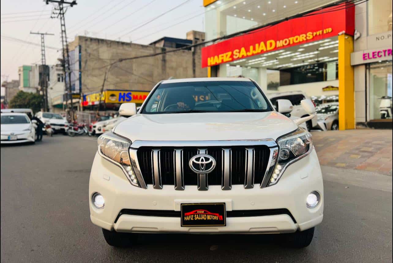 Toyota Prado TX 2.7 Petrol 2013 for sale in Lahore