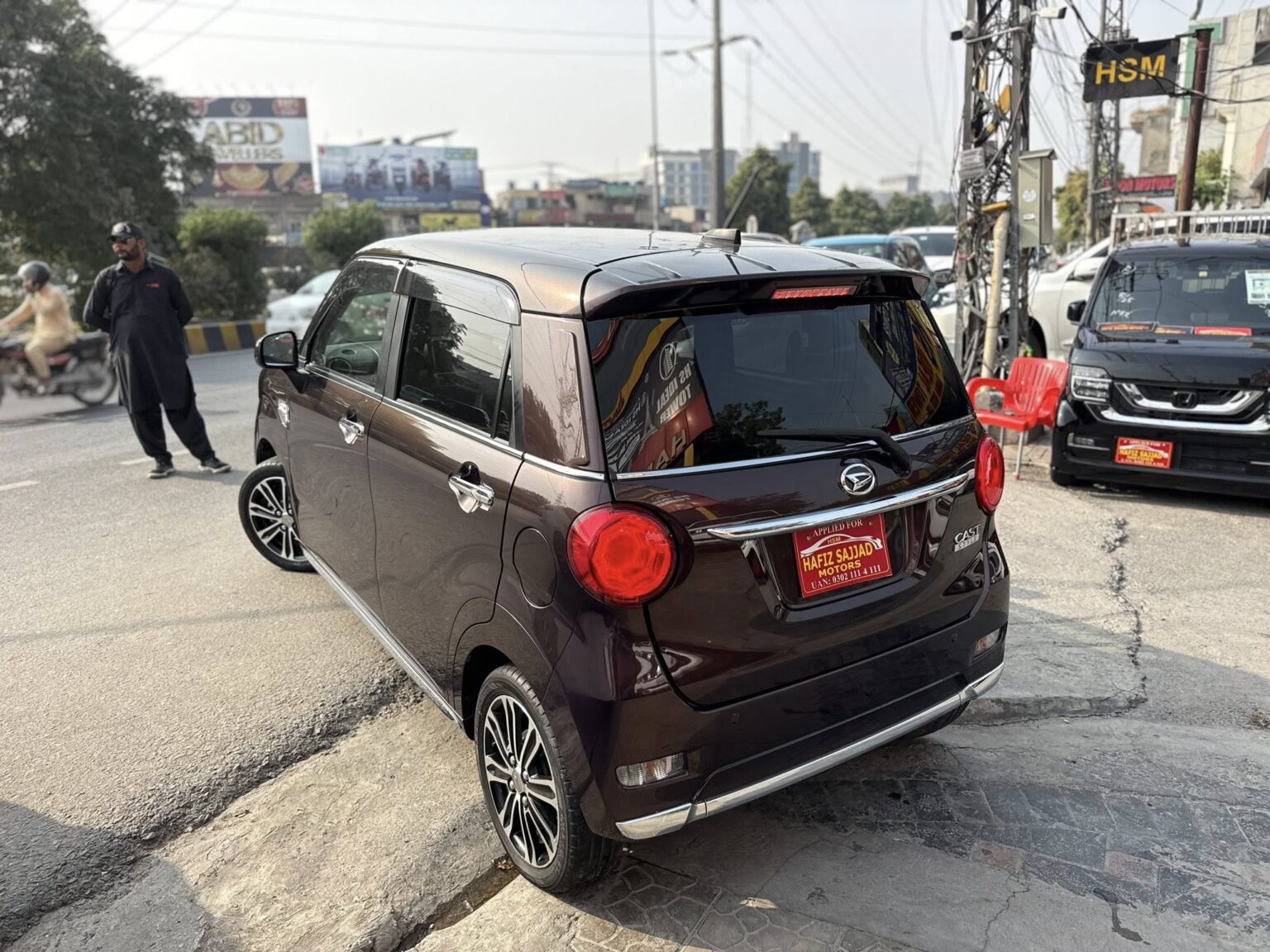 Daihatsu Cast Style G SA3 Premium Collection - Hafiz Sajjad Motors