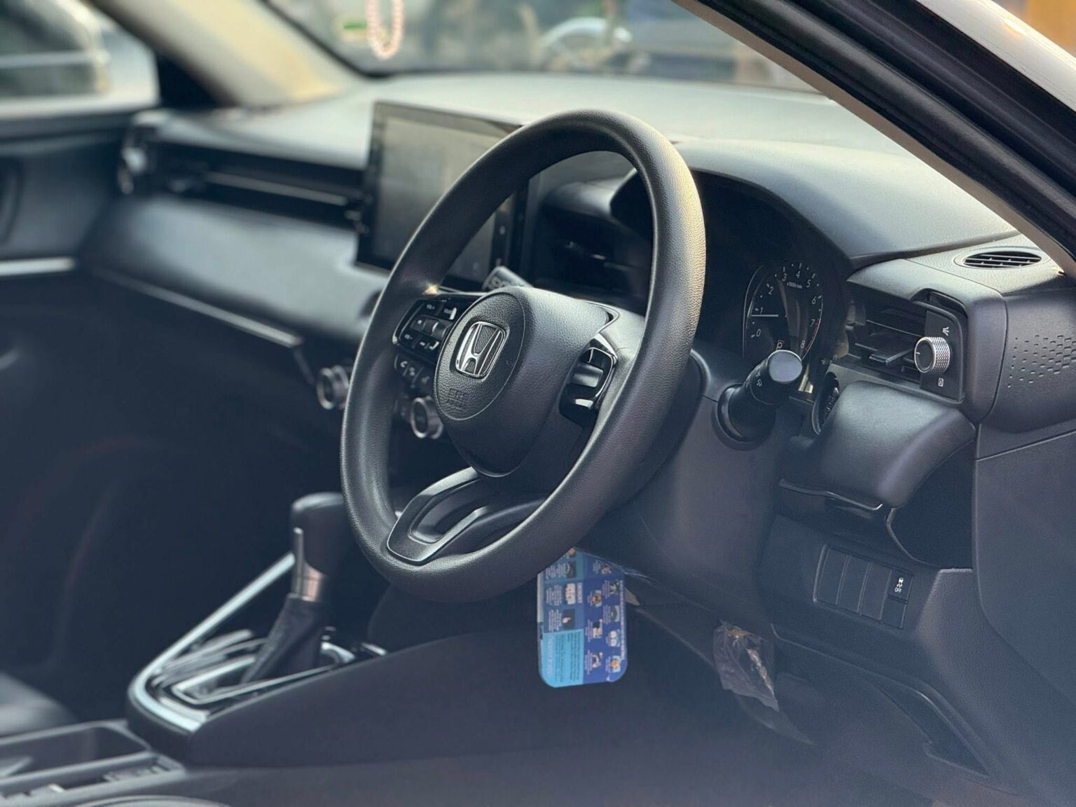 Honda HR-V VTi S of the line variant - Hafiz Sajjad Motors