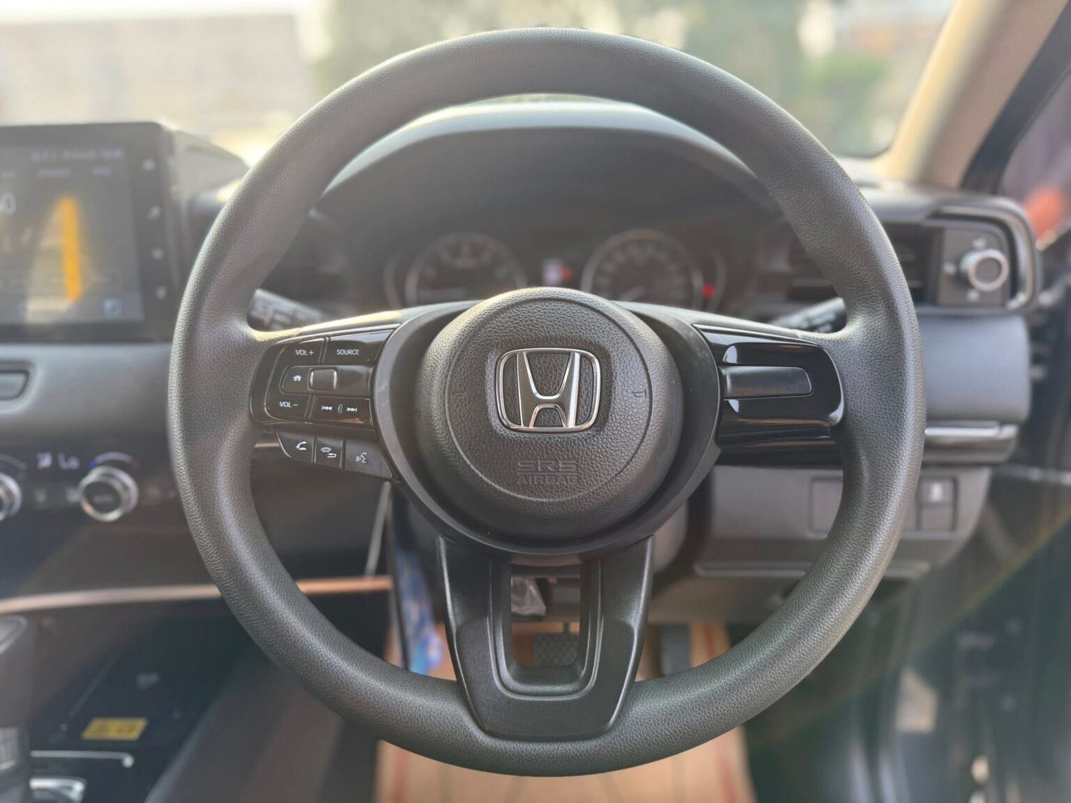 Honda HR-V VTi S of the line variant - Hafiz Sajjad Motors